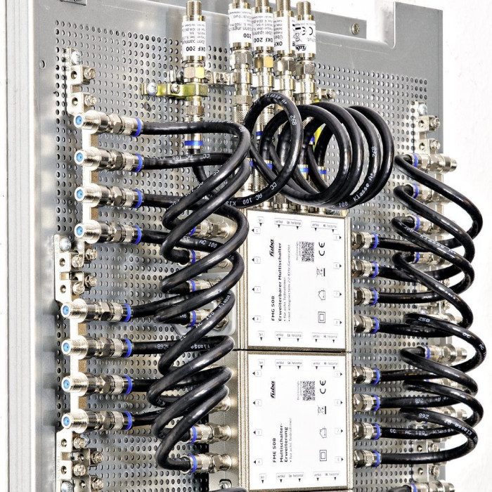 Fuba FMP 532 SL Multischalter-Paneel | Multischalter/Multiswitch 32 ...
